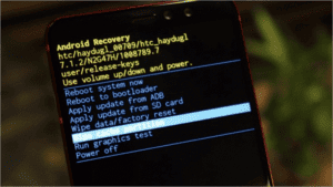 Why is My Phone Screen Green and Ways to Fix it Quickly
