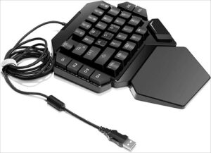 10 Best One Handed Keyboards for Gaming [Half Keyboard]